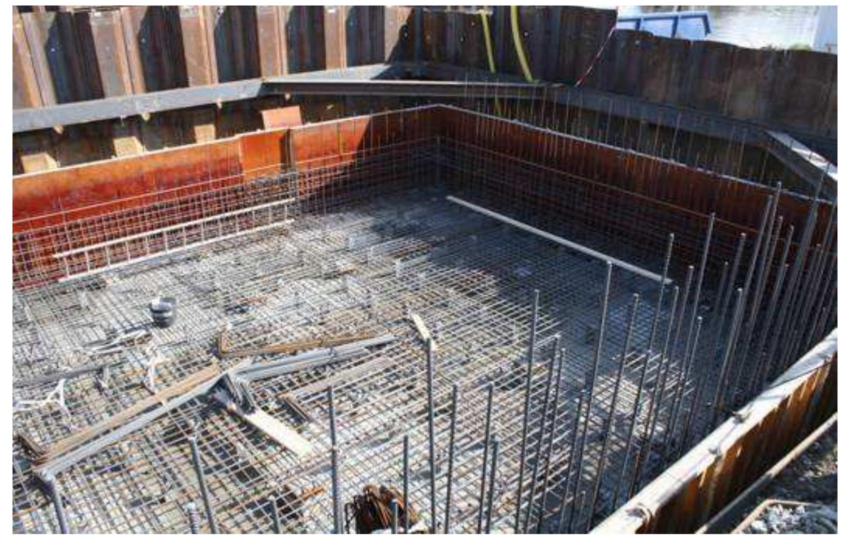 Figure 4 - Strut-and-tie modelling of reinforced concrete