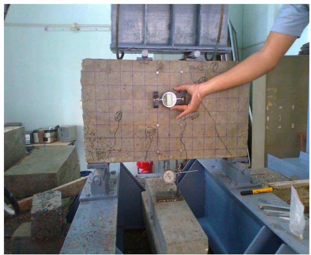 : strain measurement of deep beam
