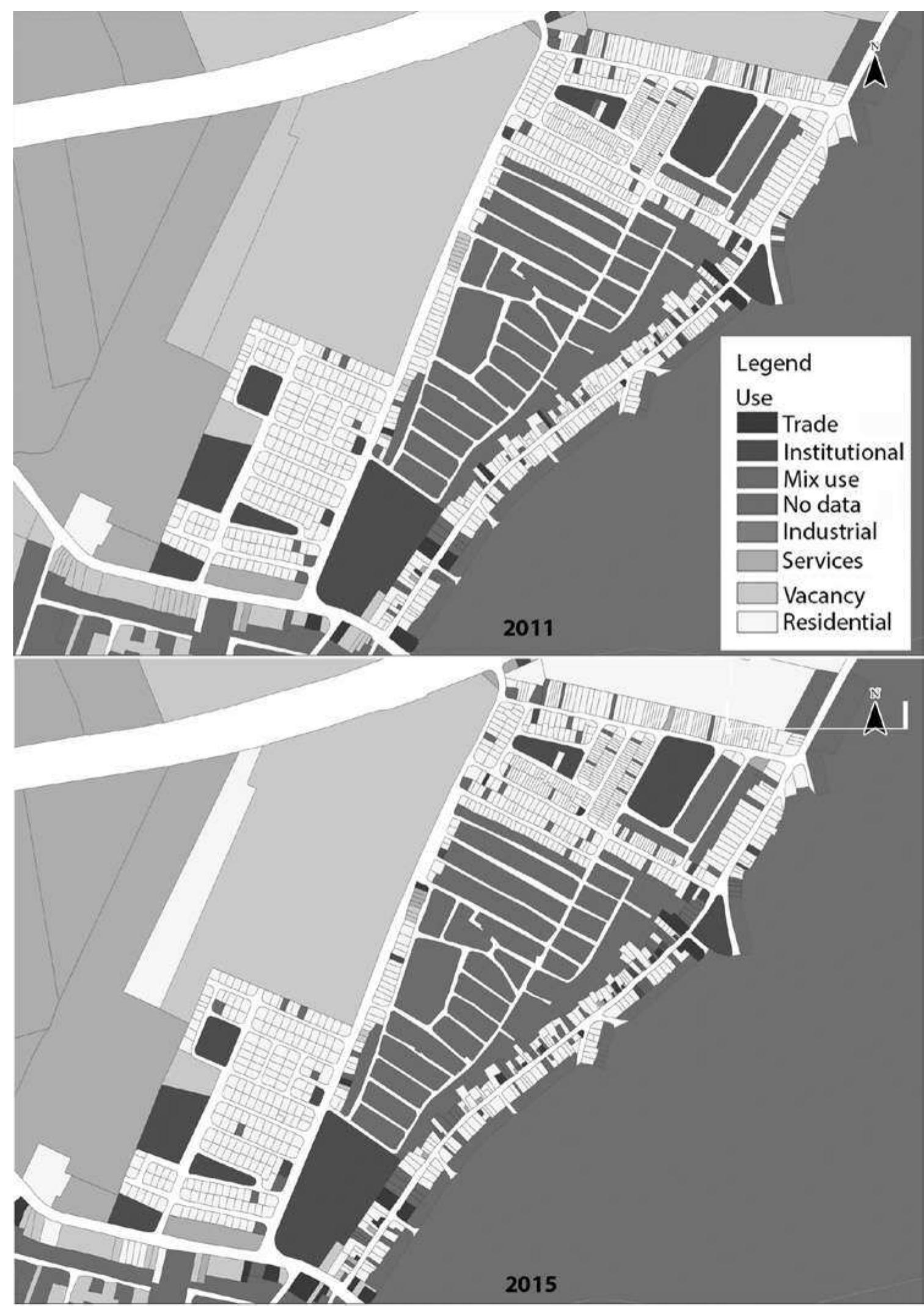 - map of land use for the years 2011 and 2015.