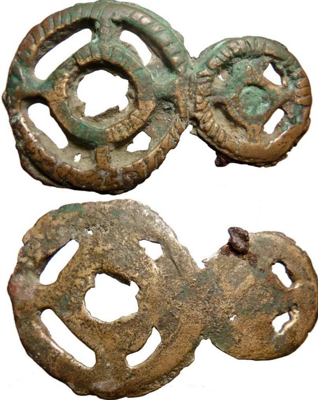 (PDF) New examples of currency of the Xiongnu Empire used in the later ...