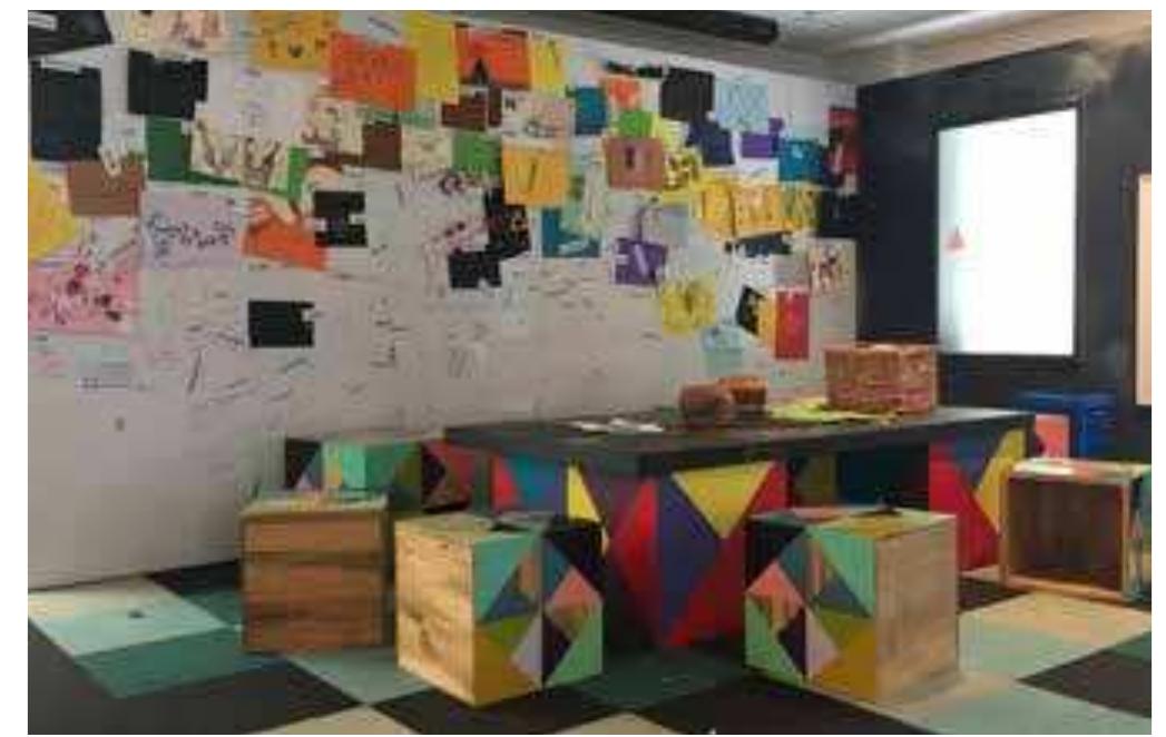 Movable seating for children and parents/carers, play up.