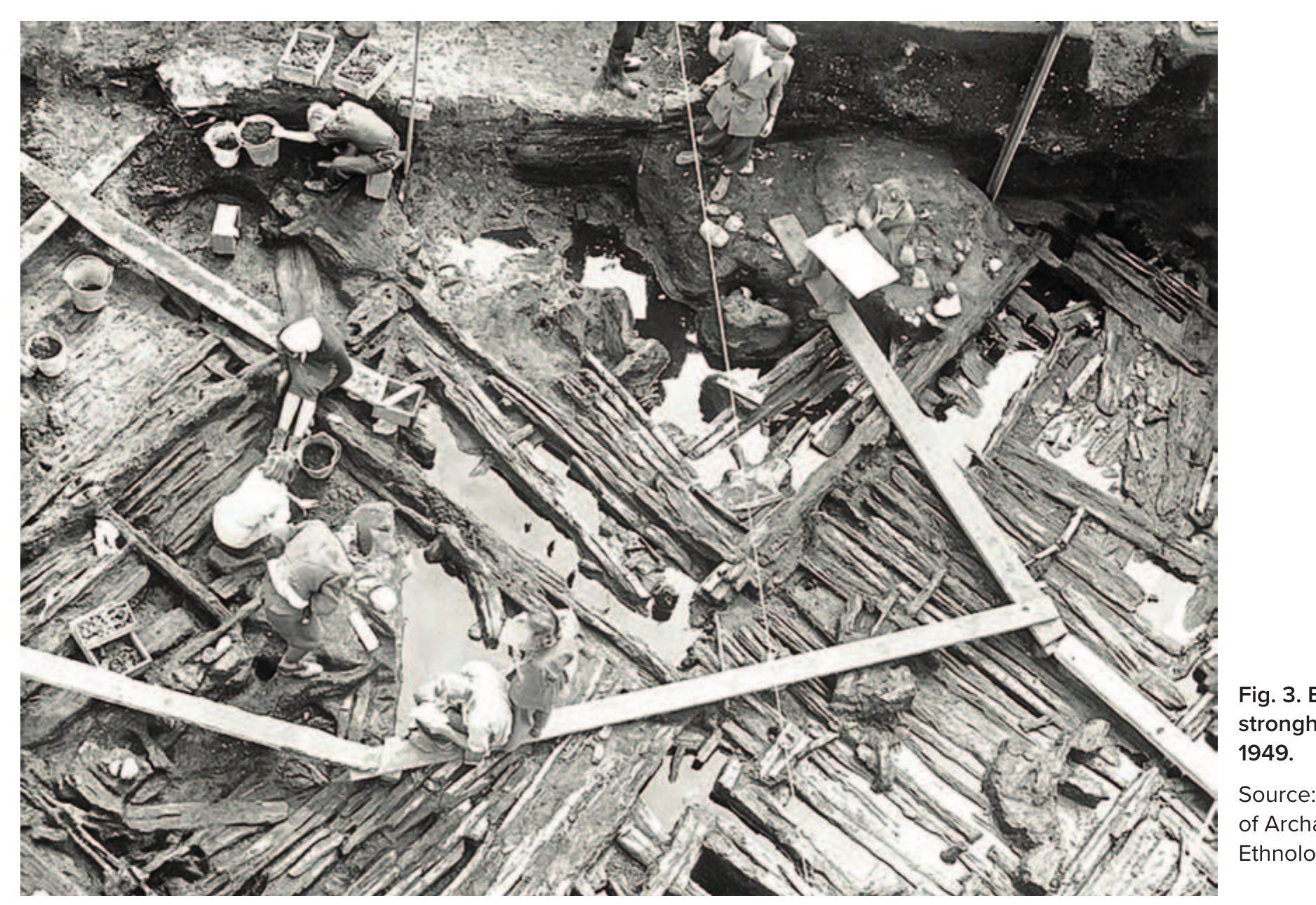 Of strongholds and the oldest examples of sacral