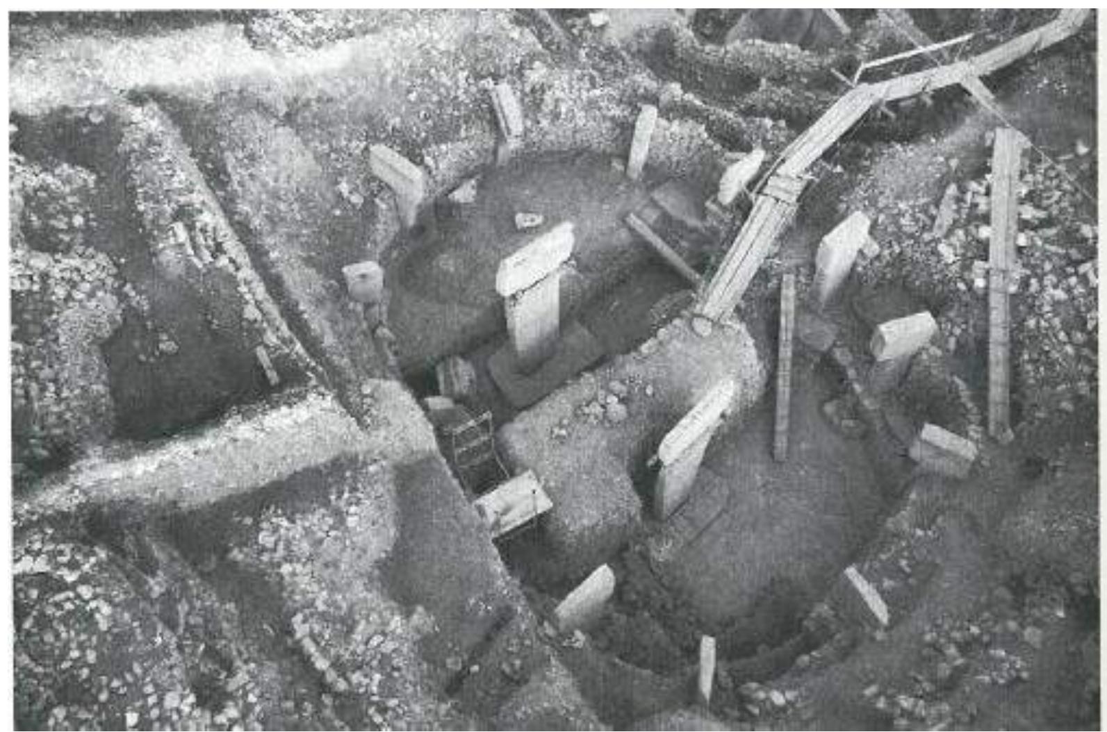 Excavations at gobekli tepe. one of the circular megalithic