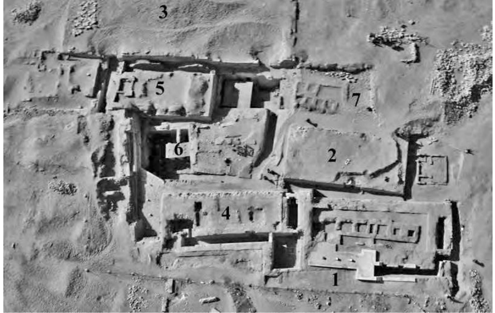 Figure 3 - Created for Eternity. Statues and serdabs in the