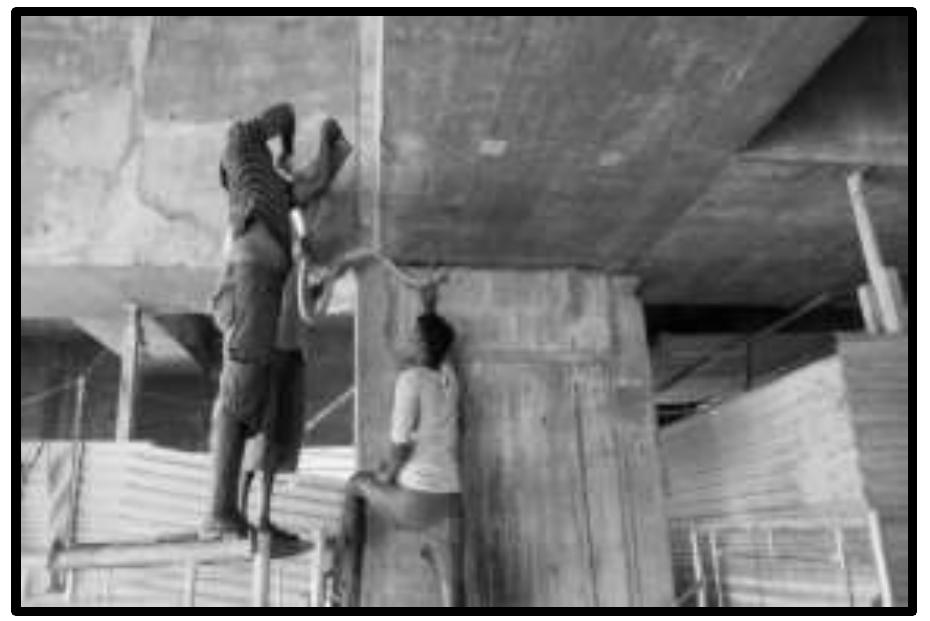 - pouring master flow 810 into the pocket