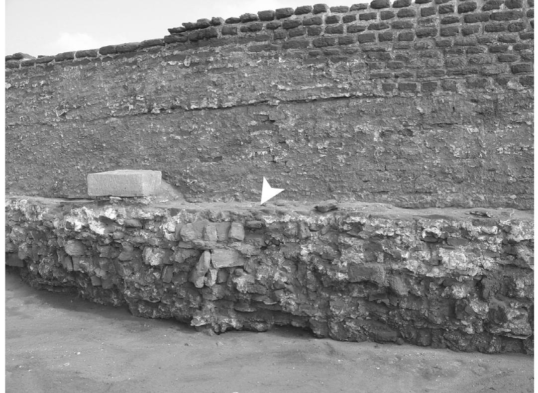 Stepped footing of stage foundation building — southeastern