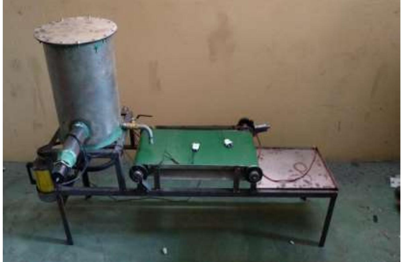 Figure 10 - DESIGN AND FABRICATION OF PAPER RECYCLING UNIT