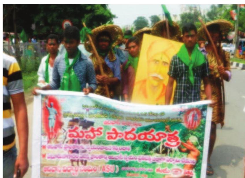 Pictures 4 and 5: padayatras by tudum debba and adivasi
