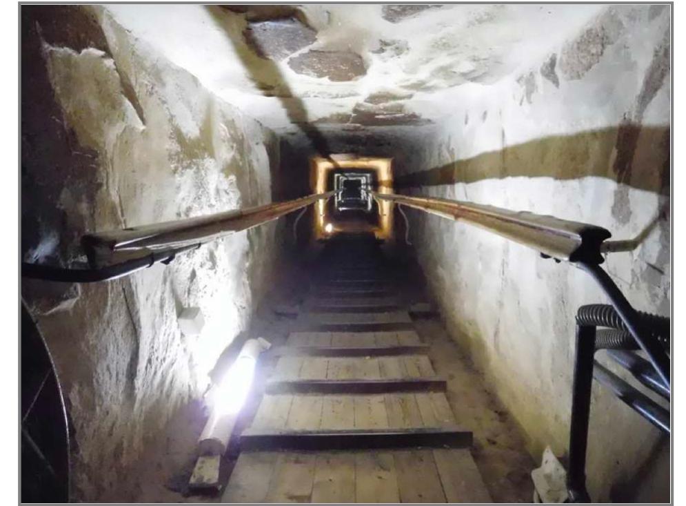 The great pyramid of khufu: the “ascending corridor” through