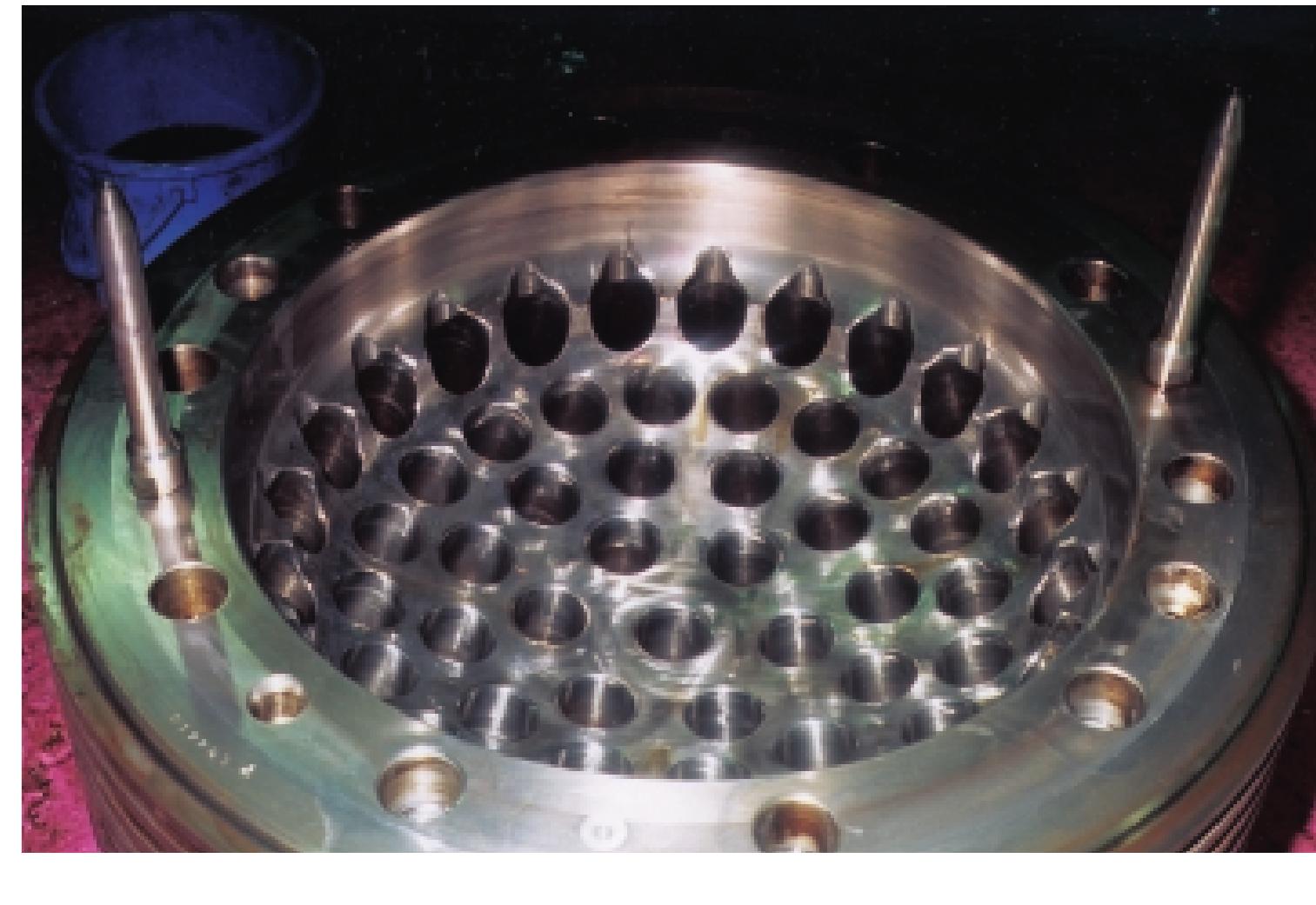 Piston cooling nozzles from the 12rta84c engine of the ever