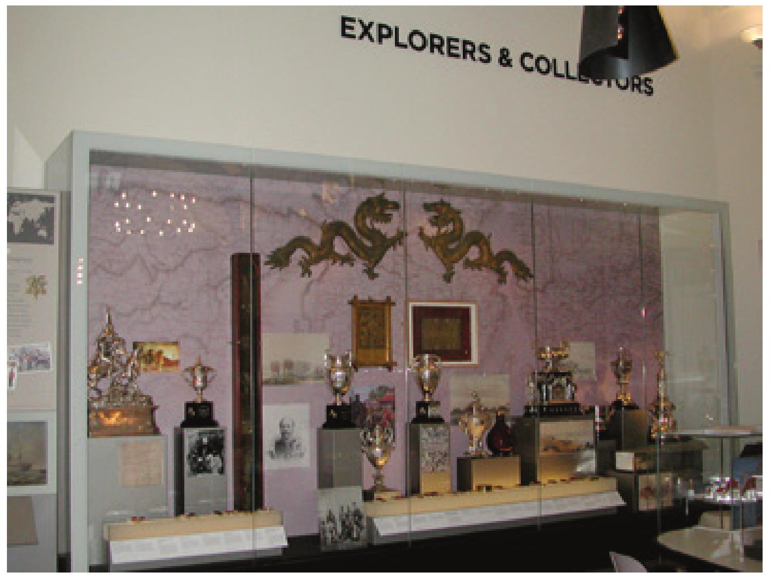 Photograph of ‘explorers & collectors’ case, the beaney