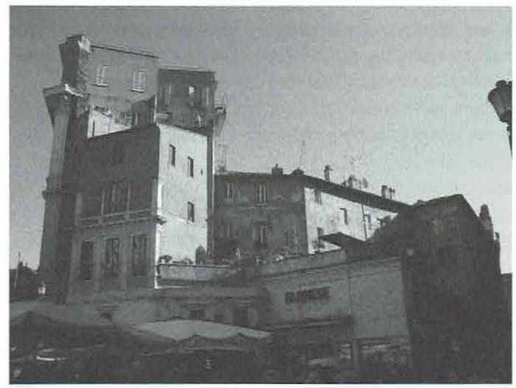 Fic. 7. palazzo orsini at campo de’ fiori today. camillo