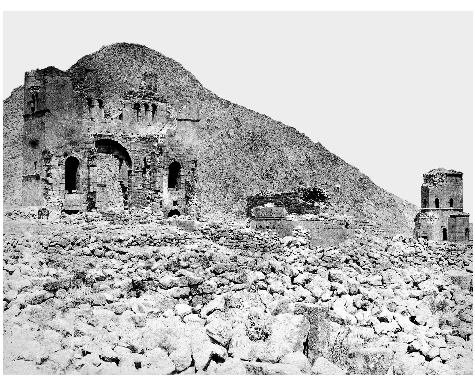 Binbirkilise, view of the ruins of churches 8 and 13, seen