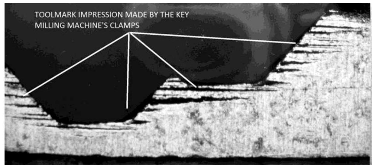 Static tool mark of a vehicle key-bit cutter. (source: own
