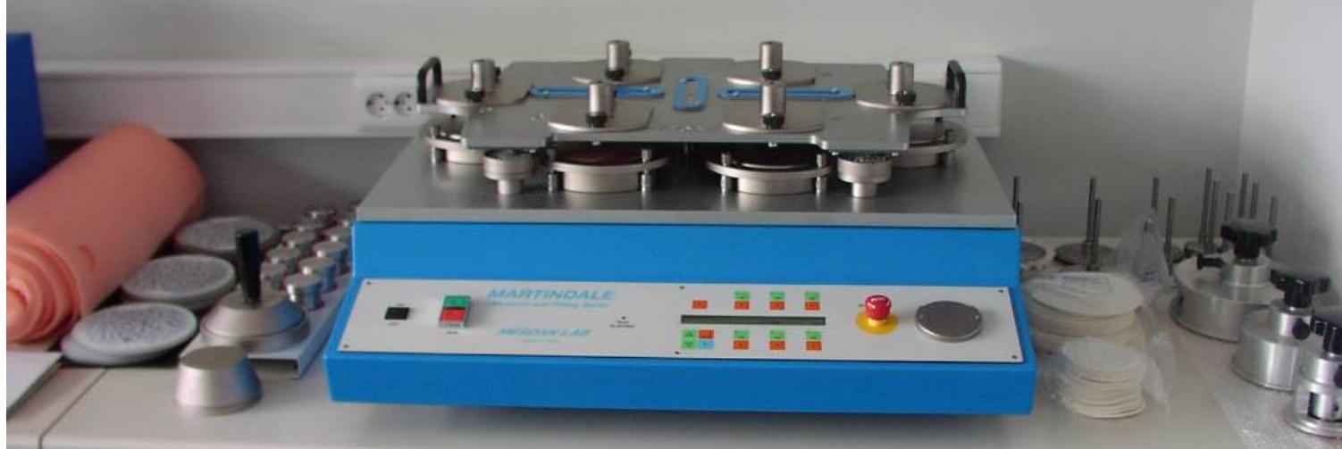 Martindale abrasion testing apparatus the standard defines