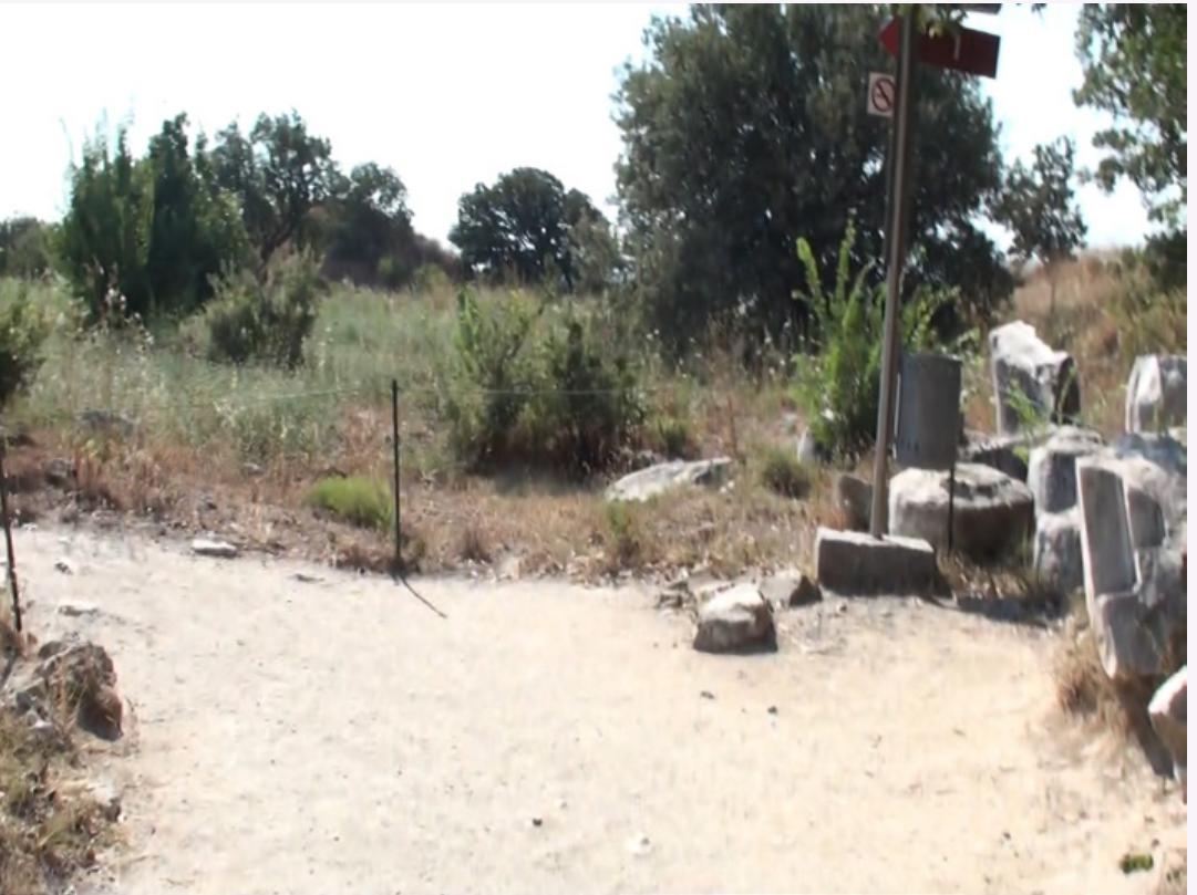 Figure 23 - Designing an Experience: Maps and Signs at the