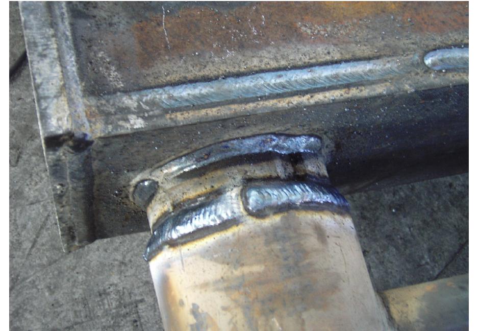 Leg-pile connection joint, full-penetration weld of deck on
