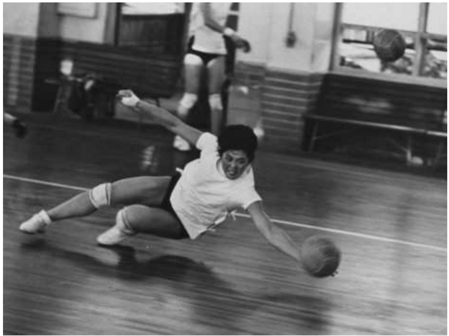 Kinuko tanida executing the rolling dive (burrows, 1964)