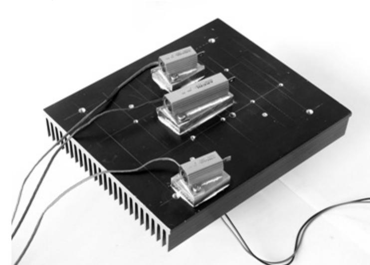 Simplified thermal heat sink model of the extruded heat sink