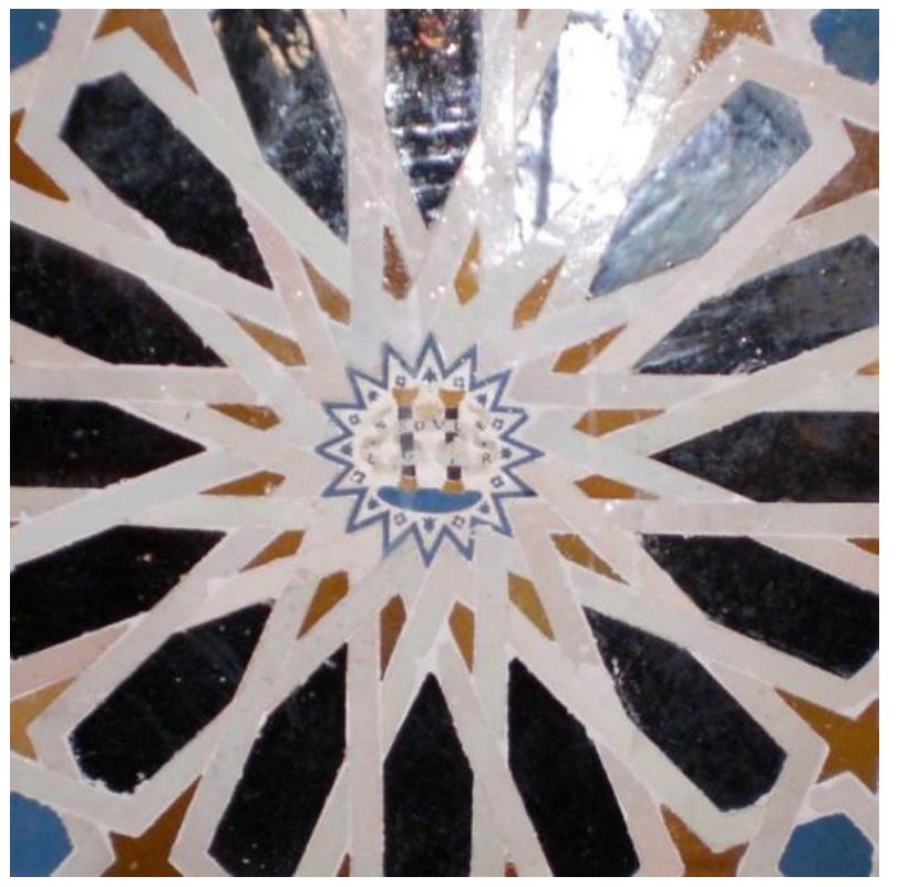 Pillars of hercules emblem with ‘plus ultra’ banderole, lazo