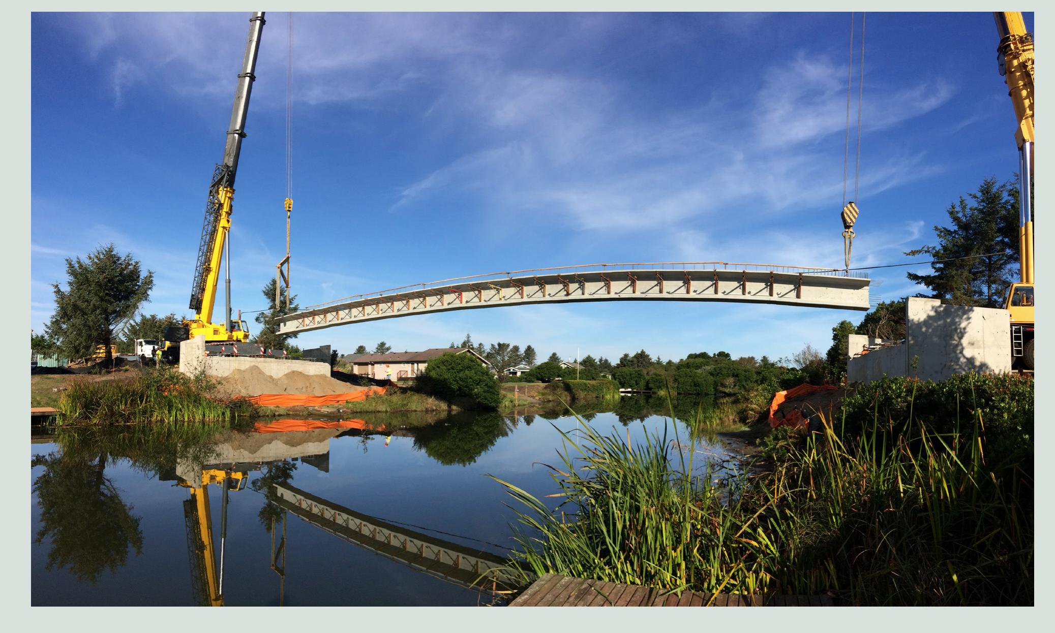 Precambered girder for the south razor clam bridge in ocean