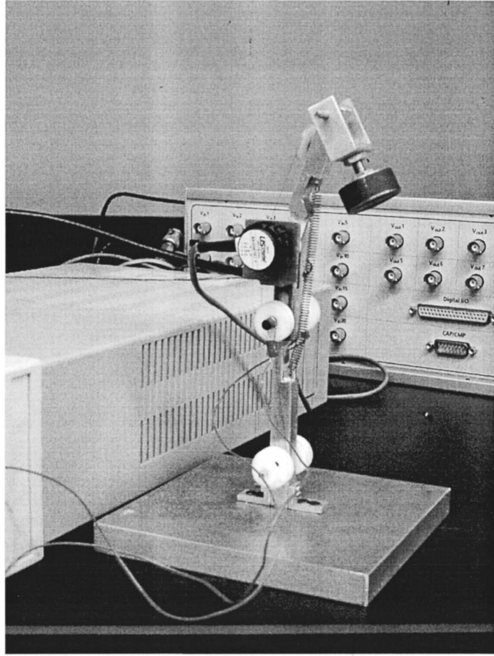 The 1-dof sma arm, actuated by niti wire and a bias spring