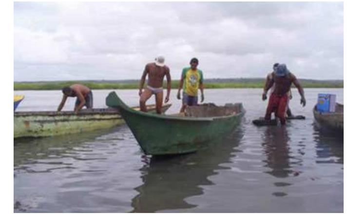 24 fishing in the favela sururu de capote -source:ana rosa