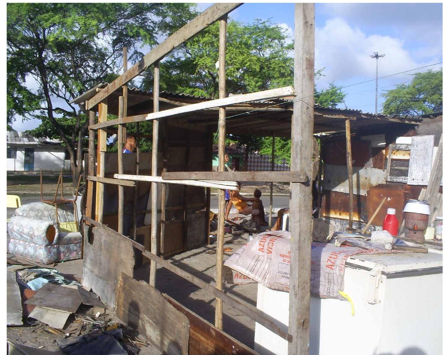 28 mutiraéo construction in the favela sururu de capote.
