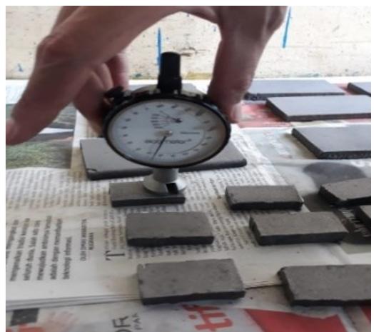 Specimen surface roughness testing process
