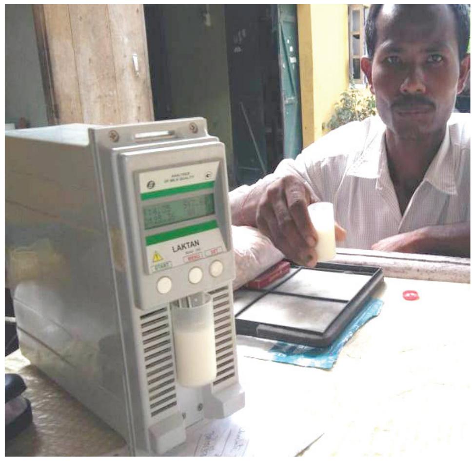 (PDF) Standard laboratory protocol on testing milk samples for quality ...