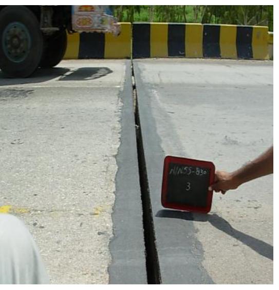 -15: debris build up in the seal in the expansion joint