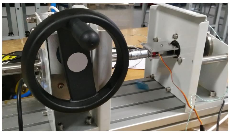 Torsion test rig for actuator characterisation en oo once