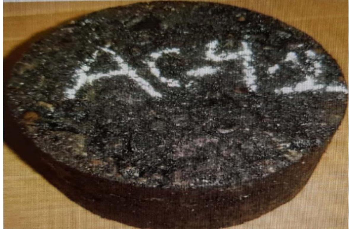 Specimen compacted by superpave gyratory compactor (abed,