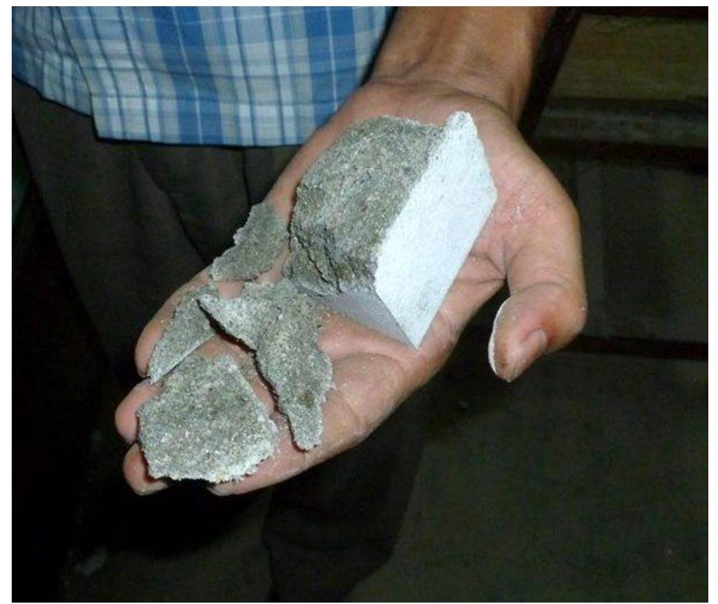 Final failure pattern of modified mortar cube specimen 6.