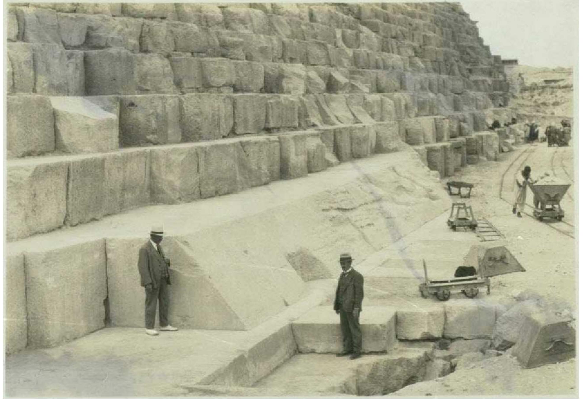 (PDF) The Design Principle of the Egyptian Pyramids