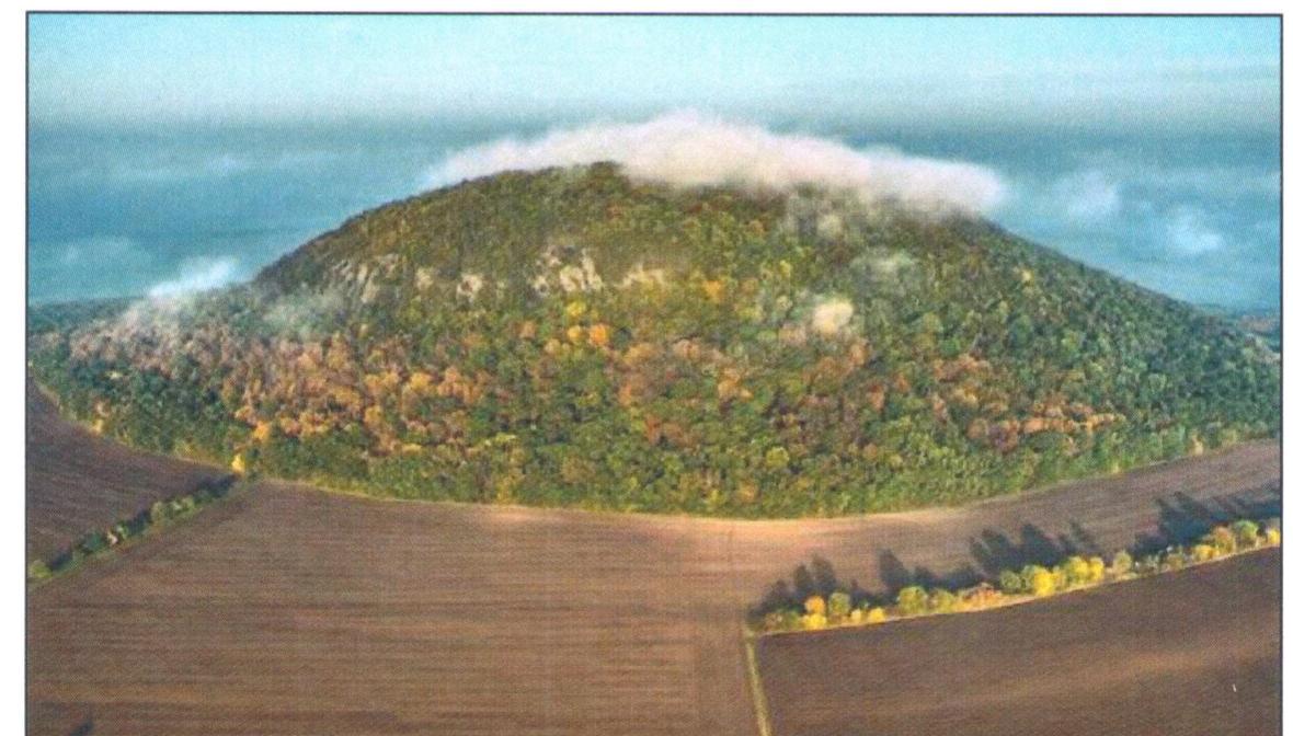 The mythical mount of rip (litomérice district; photo: j.