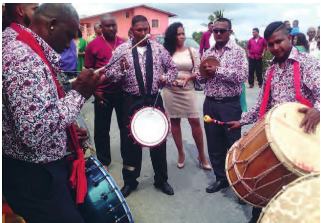 (PDF) FROM DHOL-TASHA TO TASSA: TRADITION AND TRANSFORMATION IN INDIAN ...