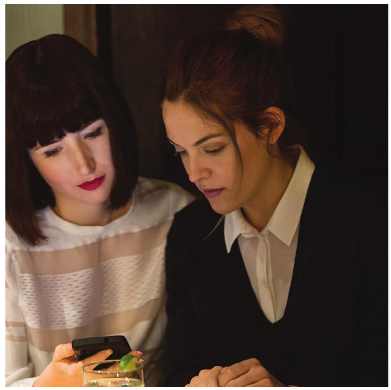 Avery (kate lyn sheil) introduces christine (riley keough)